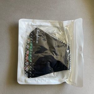 Forever 21 | Accessories | Virgen De Guadalupe Face Mask | Poshmark